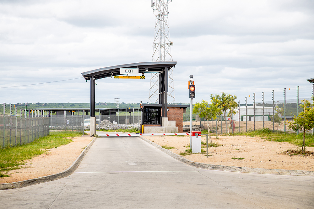 Services - Zimborders