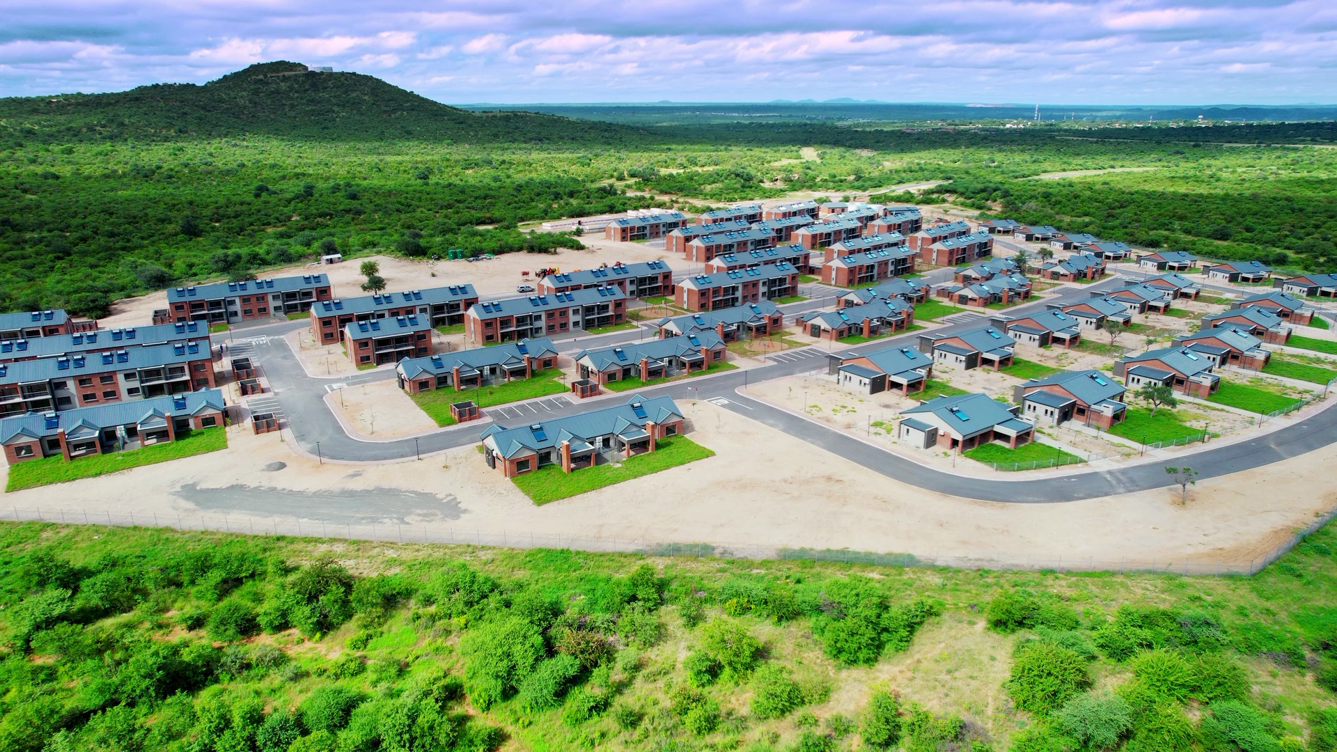 Light Vehicle process to cross Beitbridge Border Post heading North ...